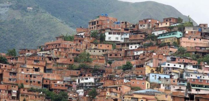 Crece la pobreza en Venezuela - Revista SIC